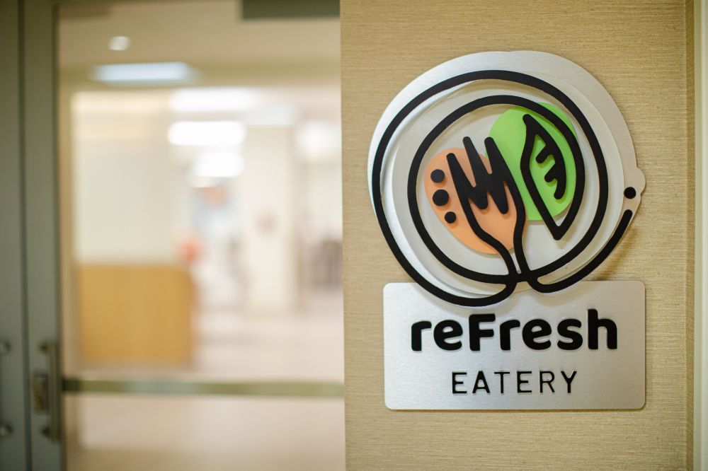 Bendsen Signs & Graphics, Inc. | Carle - reFresh Eatery